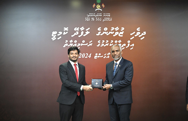 President establishes Maldivian Youth Advisory Committee
